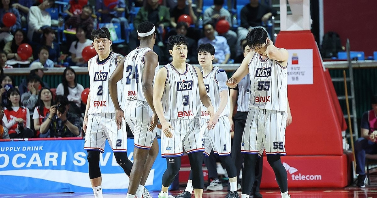 KCC, 프로농구 6강 PO 1차전서 SK에 완승…'슈퍼 팀 맞잖아'