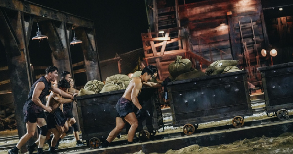 Netflix's 'Physical: 100' second season crowns CrossFit influencer as ...