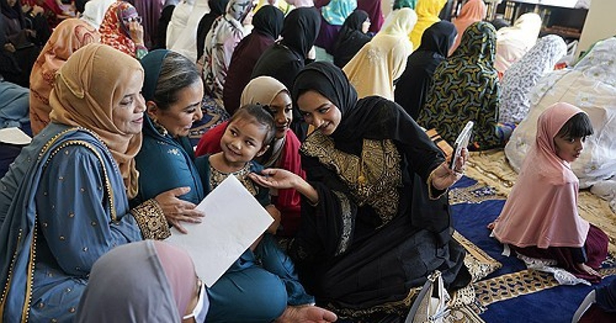 Islam-Eid al-Fitr-Explainer