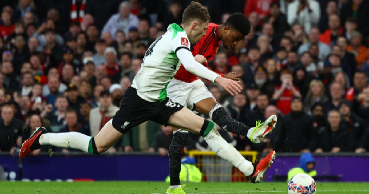 'EPL 선두' 리버풀… 맨유 상대 'FA컵' 설욕전