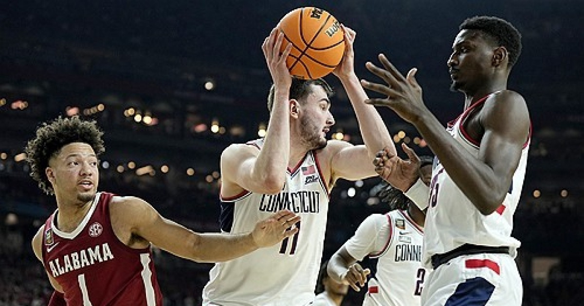 NCAA Alabama UConn Basketball