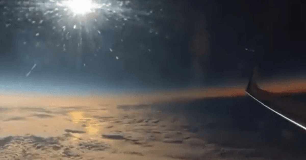 [영상] 개기일식 우주쇼에 수억명 매료…경제효과도 톡톡[나우,어스]