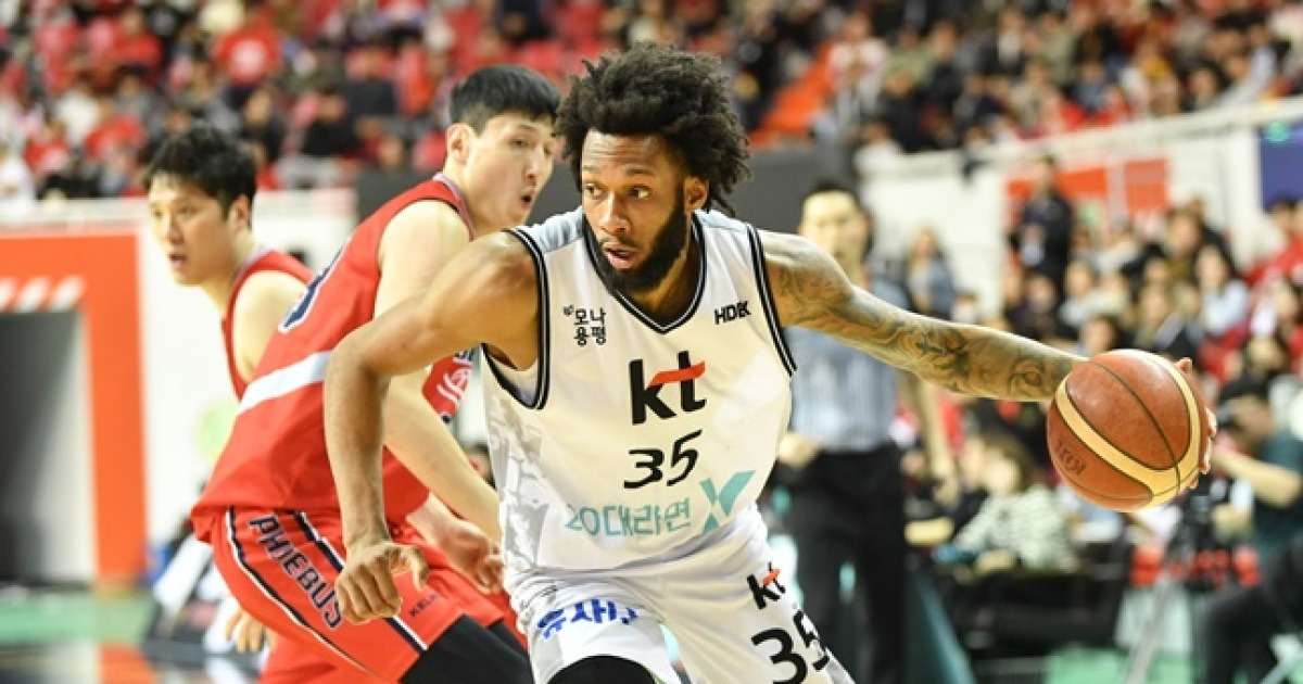 믿을 건 역시 배스! KT 4강까지 1승 남았다... 적진에서 짜릿한 역전극→17점차 완승 [6강PO3 현장리뷰]