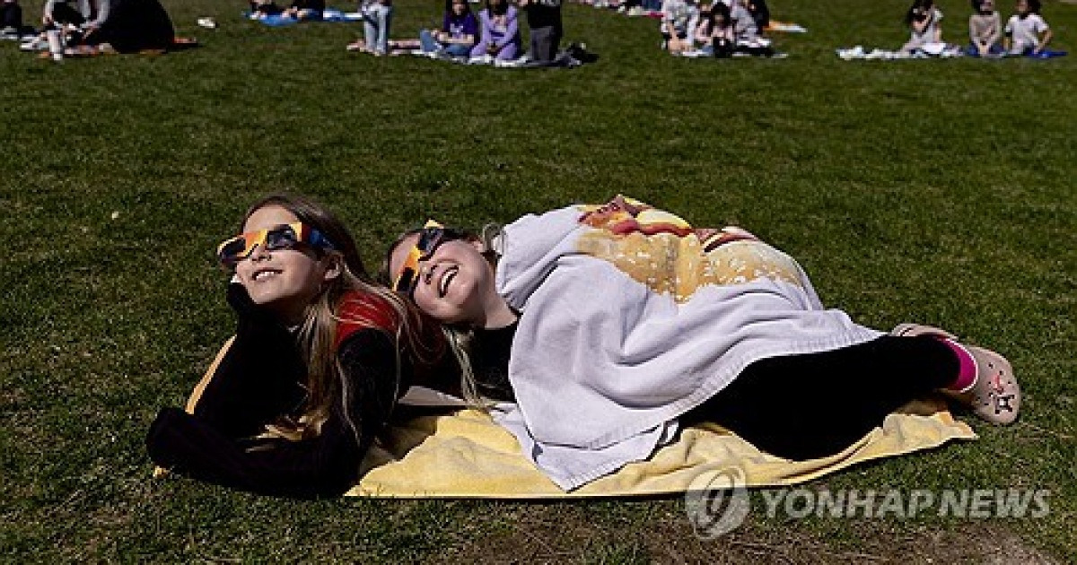 Total Solar Eclipse Michigan