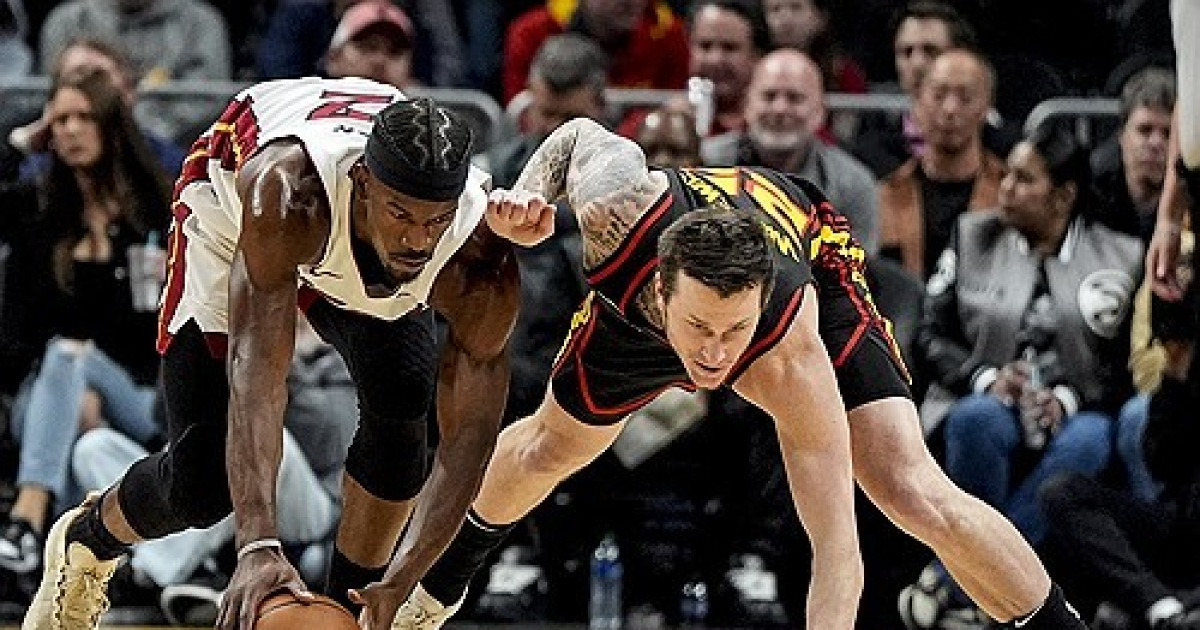 Heat Hawks Basketball