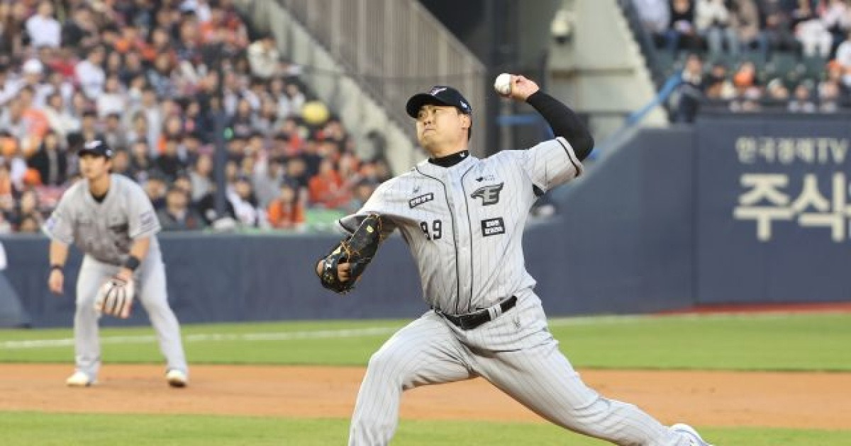돌아온 괴물…4216일 만에 KBO서 승리 챙긴 류현진