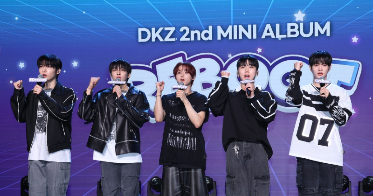 DKZ “1년 6개월만 컴백, 기대 부탁”