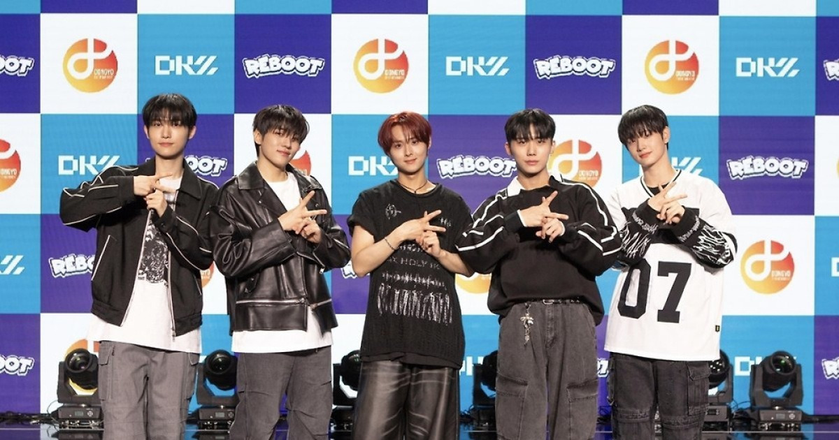 DKZ, 1년 6개월만에 컴백해요 [DA포토]