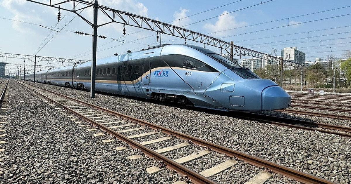 최고 시속 320km 'KTX-청룡' 시승행사 참여하세요