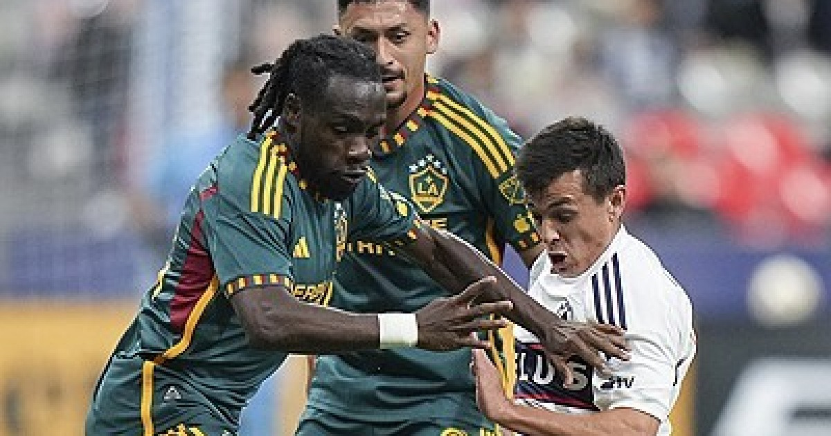 MLS Galaxy Whitecaps Soccer