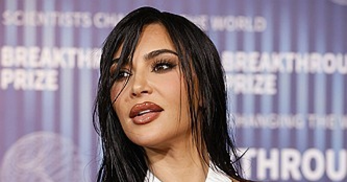 USA ENTERTAINMENT BREAKTHROUGH PRIZE