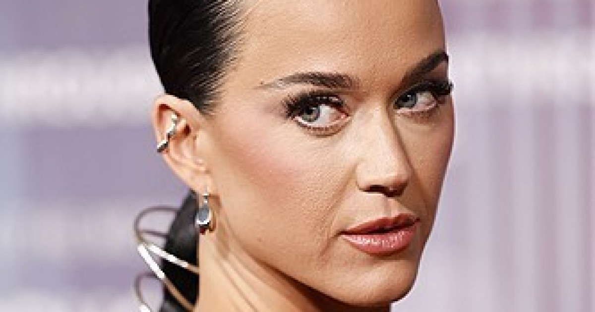 USA ENTERTAINMENT BREAKTHROUGH PRIZE