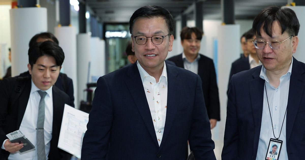 최상목 "국채 WGBI 편입 위해 제도 보완…시장 활성화 노력"