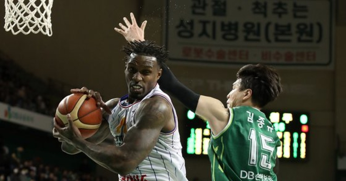 '우승후보 위용' KCC, 정규리그 1위 DB도 격파…챔프전 진출 확률 78.8％