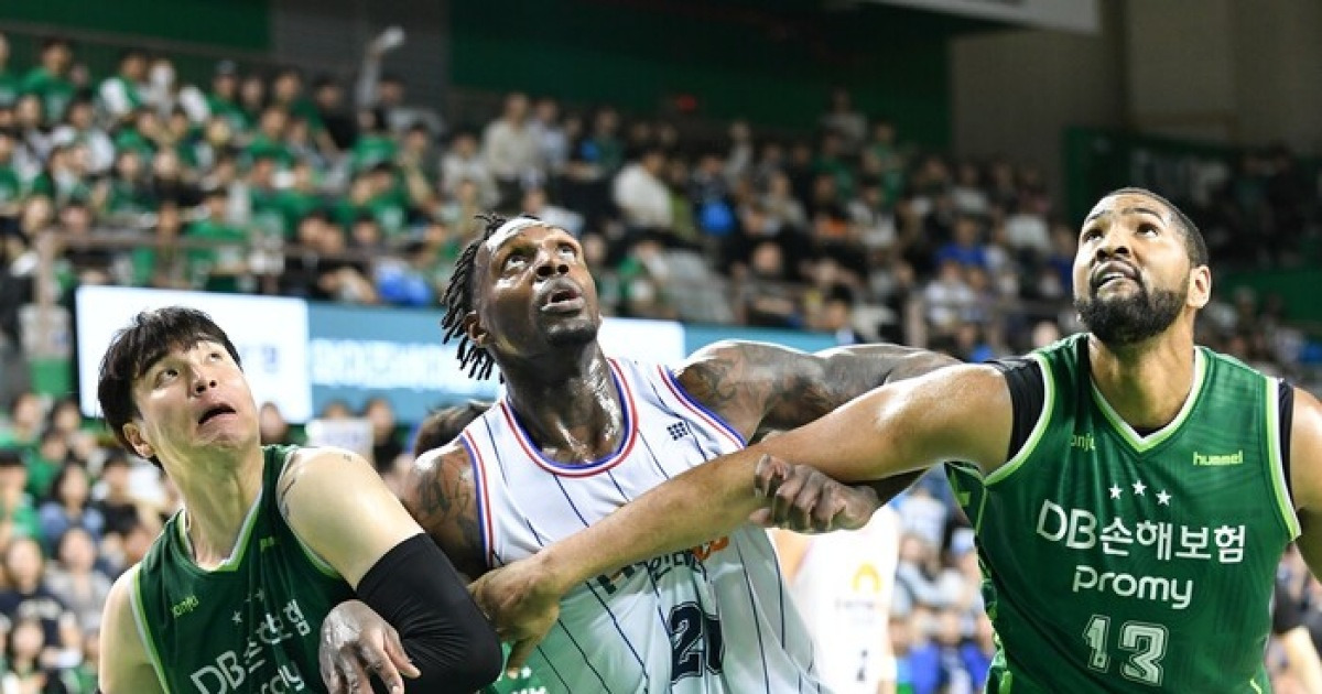DB, 프로농구 PO 4강 2차전서 KCC 꺾어…승부 다시 원점