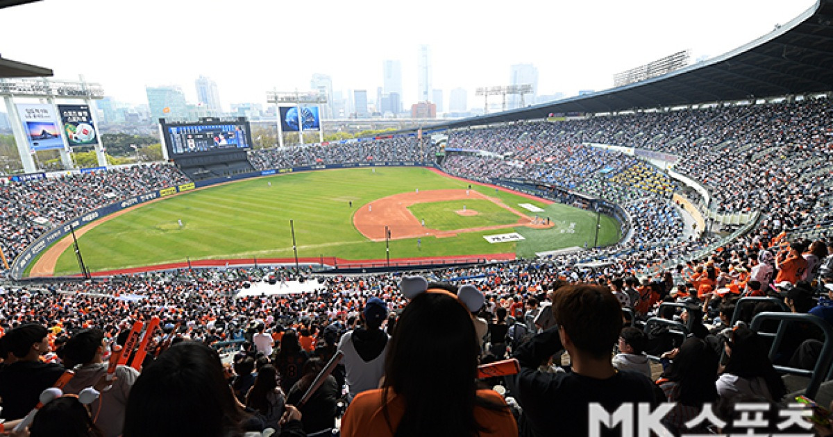 1000만 관중 페이스? KBO리그, ABS 영향 컸다! 더 빨라지고, 더 날린다