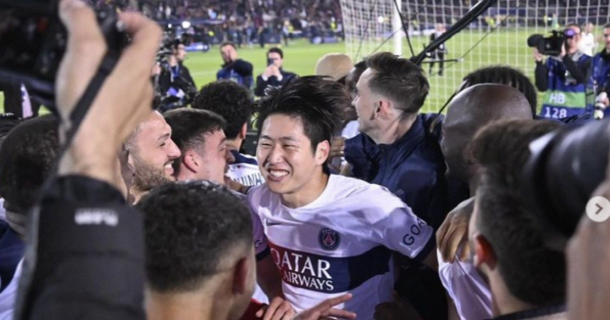 '쿼드러플 크라운 꿈 아니다!' 슈퍼컵 MVP→UCL 대역전극, PSG 이강인 '韓 4호' UCL 준결승 진출