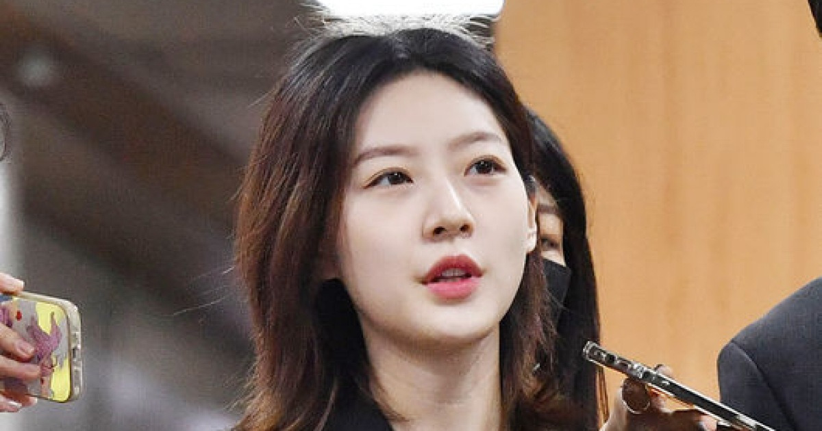 “XX 힘든데 그만 좀”..‘음주운전’ 김새론, 복귀 무산에 또 SNS 빛삭 [Oh!쎈 이슈]