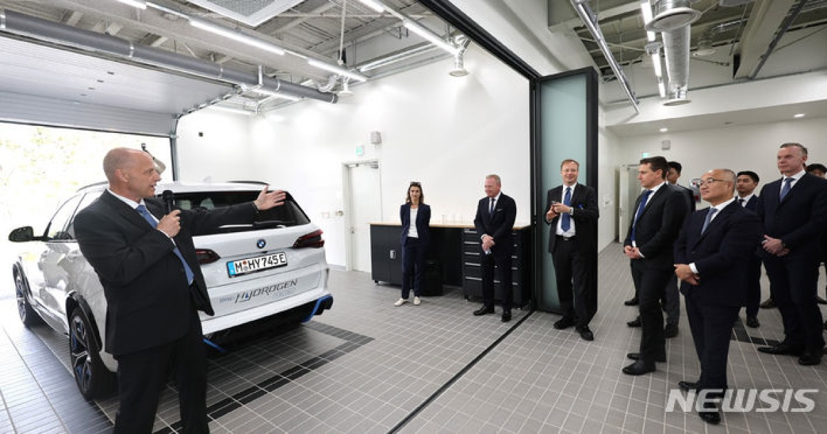 청라국제도시에 개관한 BMW R&D 센터 코리아