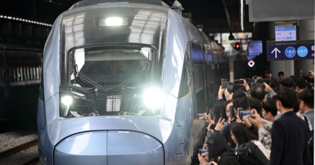 신형 고속열차 KTX-청룡