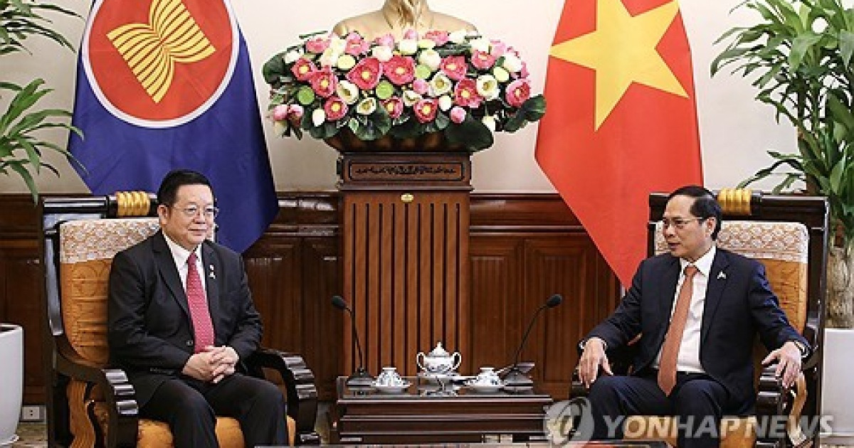 VIETNAM ASEAN DIPLOMACY