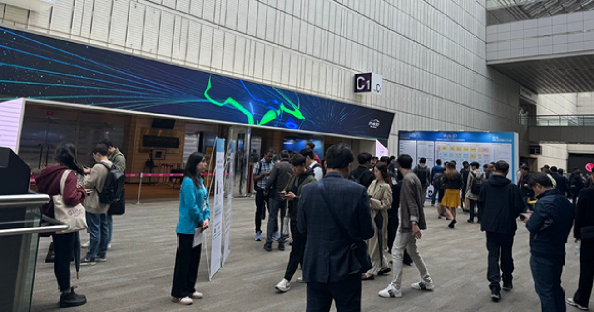 [현장] EVS37, 현대차·기아·LG엔솔·삼성SDI 총출동…'전기차 기술 각축'