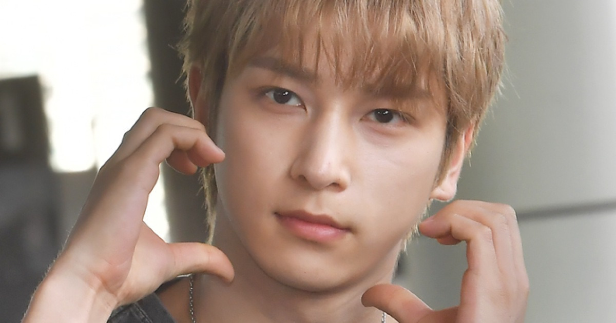 BAE173 한결, 출국장 매력 표정 [포토엔HD]