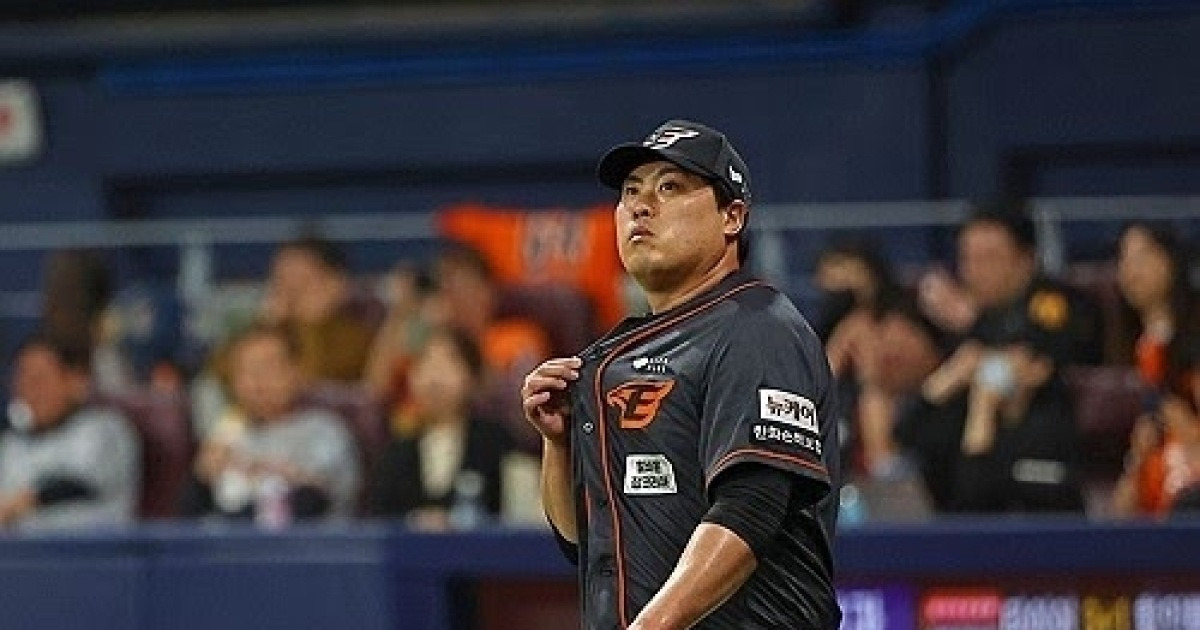 '돌아온 몬스터' 류현진, 기계 '몬스터'에 혼쭐...MLB 인간 심판들이 잡아준 스트라이크, KBO ABS는 '외면'