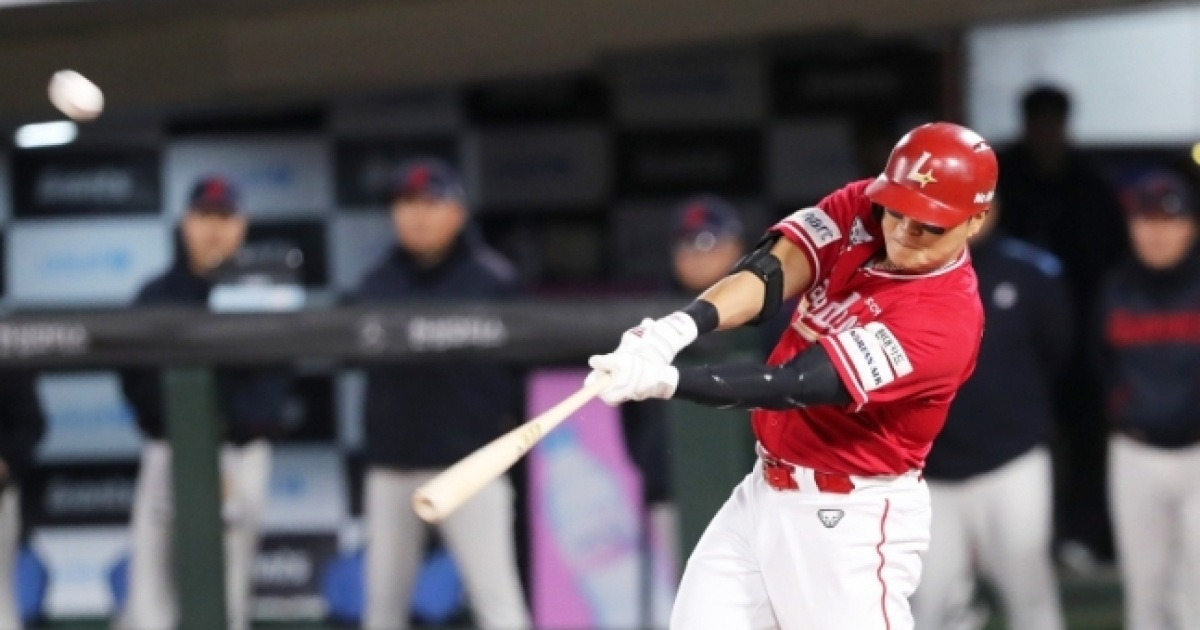 '오원석 5⅓이닝 2실점+추신수 첫 홈런' SSG, KT에 5-2 완승