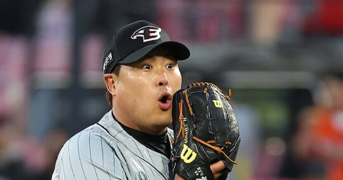 류현진 "ABS존 경기마다 달라" 주장에 KBO "0.78cm 차이 볼"