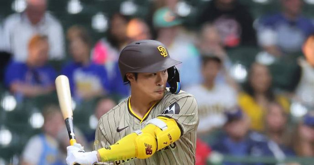 김하성, 통산 MLB 40번째 홈런…팀은 98.9% 승리 확률 날린, 대역전패