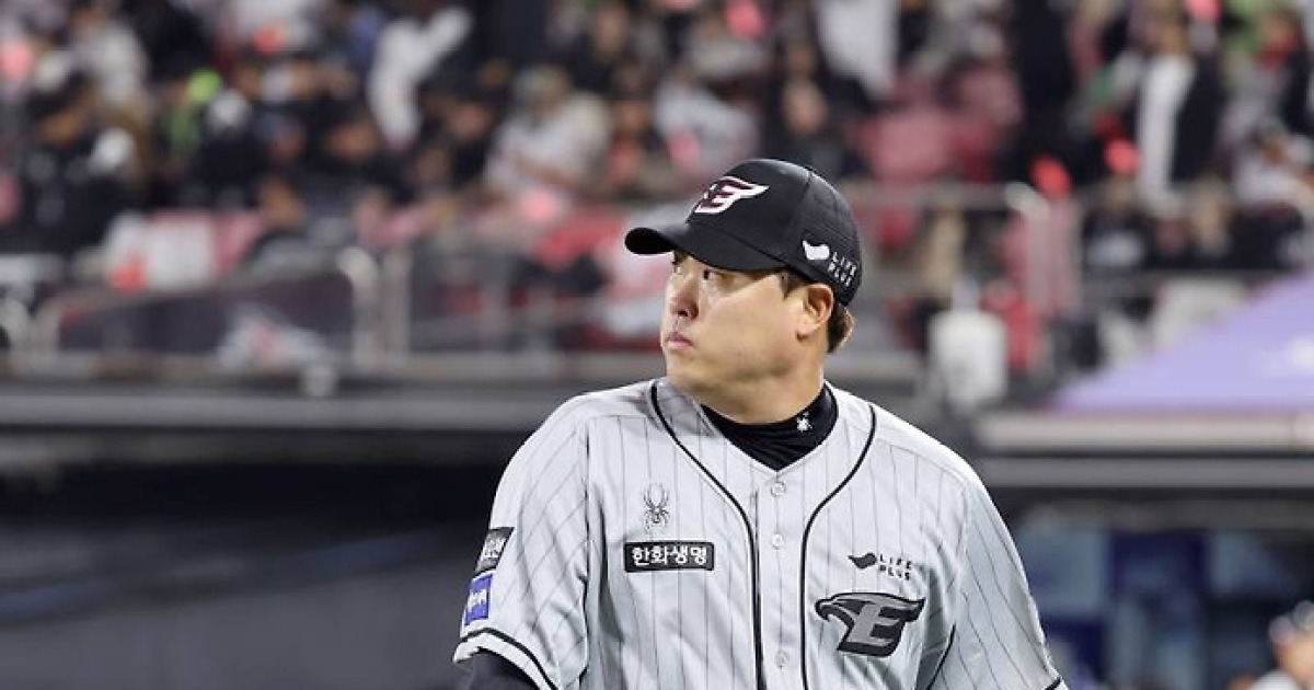 류현진의 ABS 공개 불만과 0.78㎝ 차이 공개한 KBO의 반박 [IS 이슈]