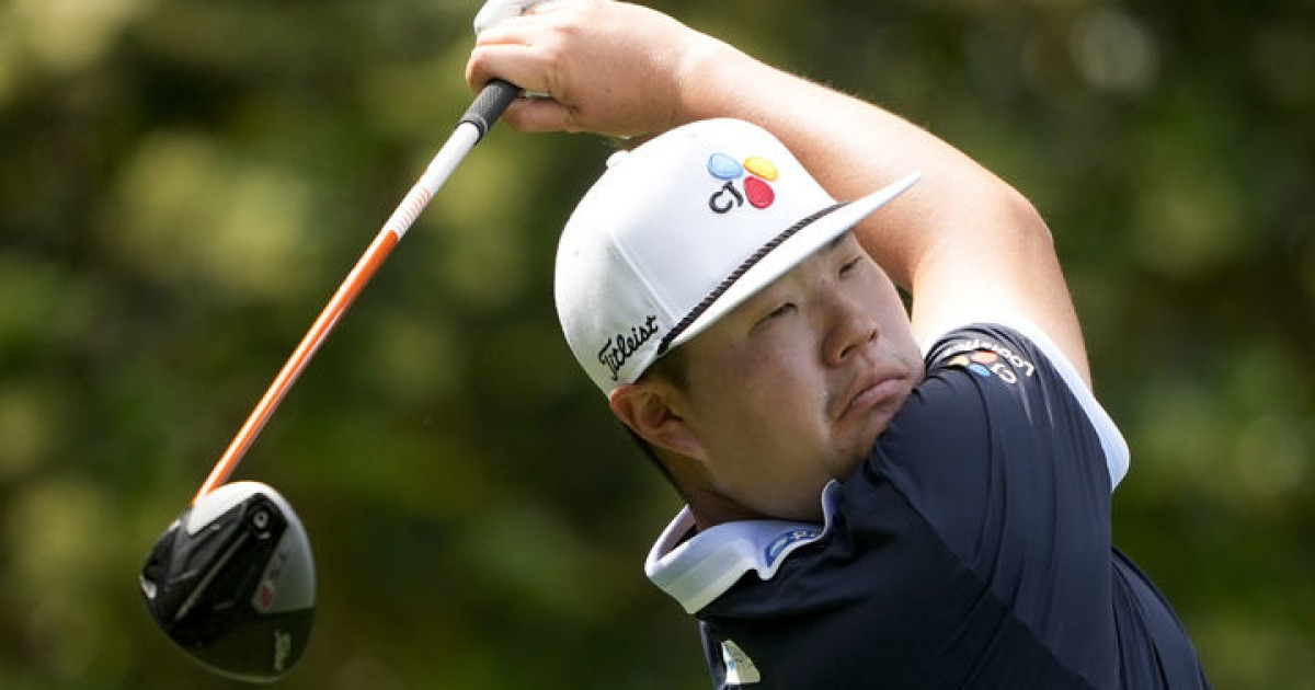 '2연패 도전' 임성재, KPGA 우리금융 챔피언십 2R 공동 선두