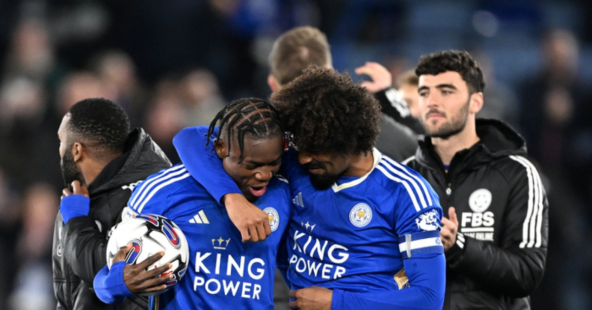 ‘동화 축구’의 부활···레스터 시티, 2부리그 최소 2위 확보, 한 시즌 만에 EPL 복귀