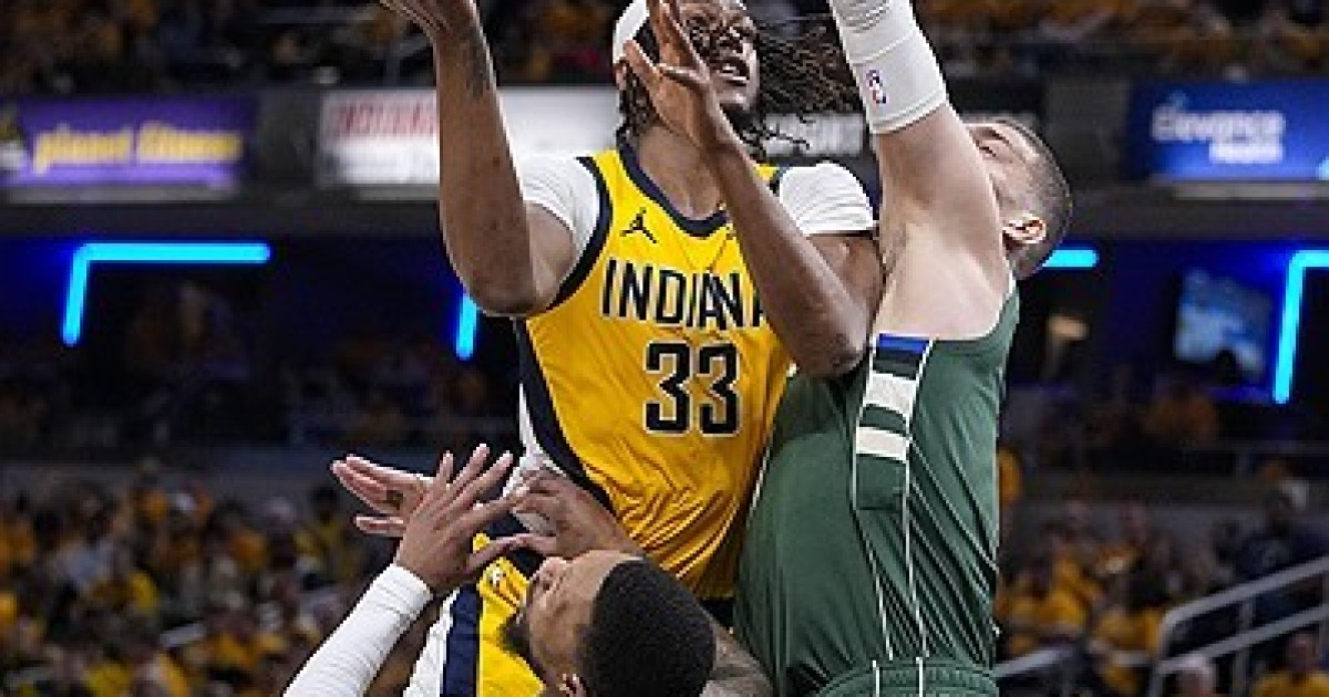 Bucks Pacers Basketball