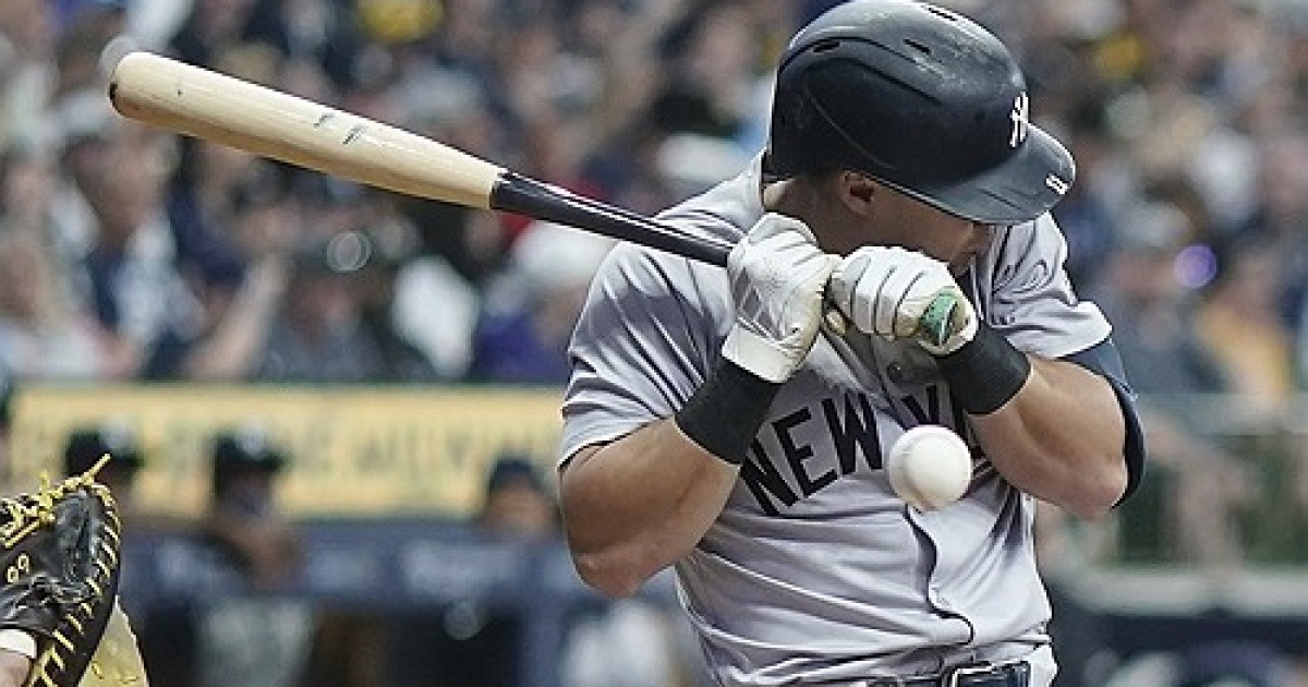 Yankees Brewers Baseball