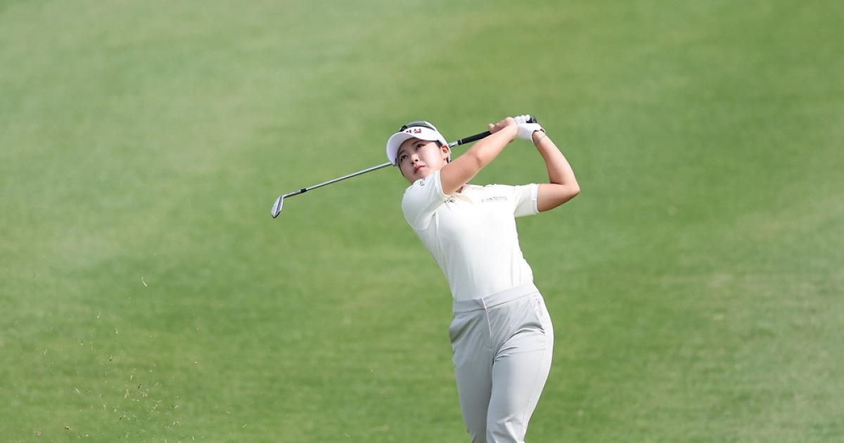 전예성, 버디만 12개로 12언더파…KLPGA 18홀 최소타 타이기록