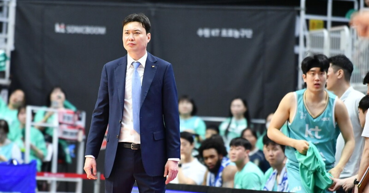 [KBL FINAL 경기 후] 송영진 KT 감독, "3차전에서는 새로운 전술을 들고 나올 수 있다" … 전창진 KCC 감독, "믿었던 선수들이 전혀 뛰지 못했다"