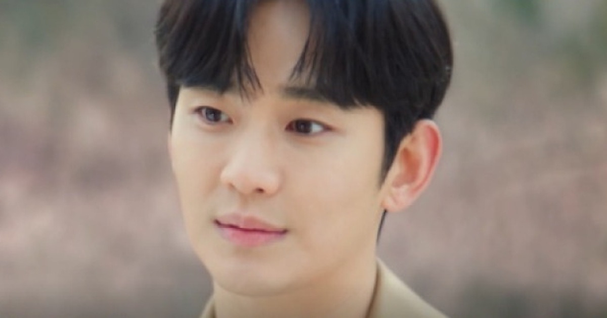 [TVis] 김수현·김지원, 2세와 함께 해피엔딩…박성훈 사망(‘눈물의 여왕’)