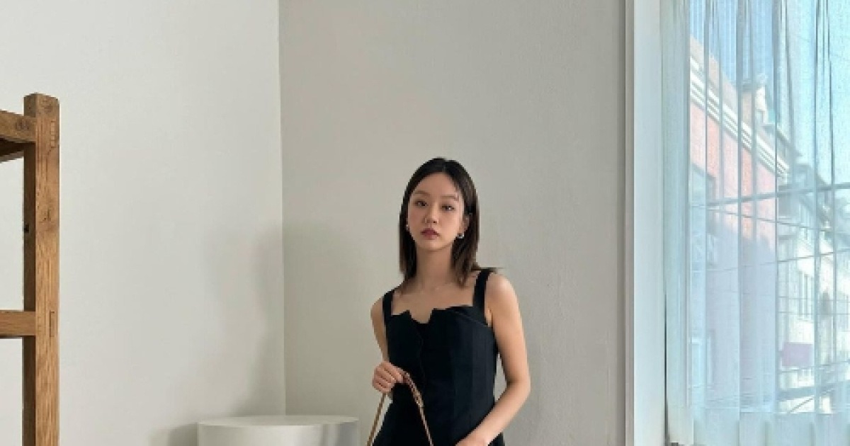 ‘47kg’ 혜리, 여러분~ “살 빠지고, 멋 좀 냈어요!…진정한 그녀의 컴백”