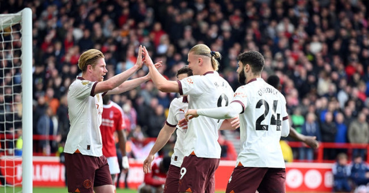 'KDB 2도움' 맨시티, 노팅엄 2-0 제압...1경기 더 치른 아스날 1점 차 '맹추격'