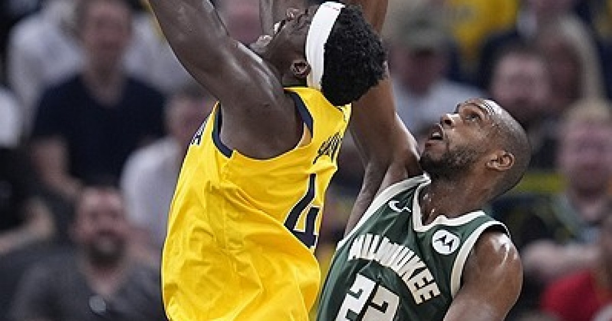 Bucks Pacers Basketball