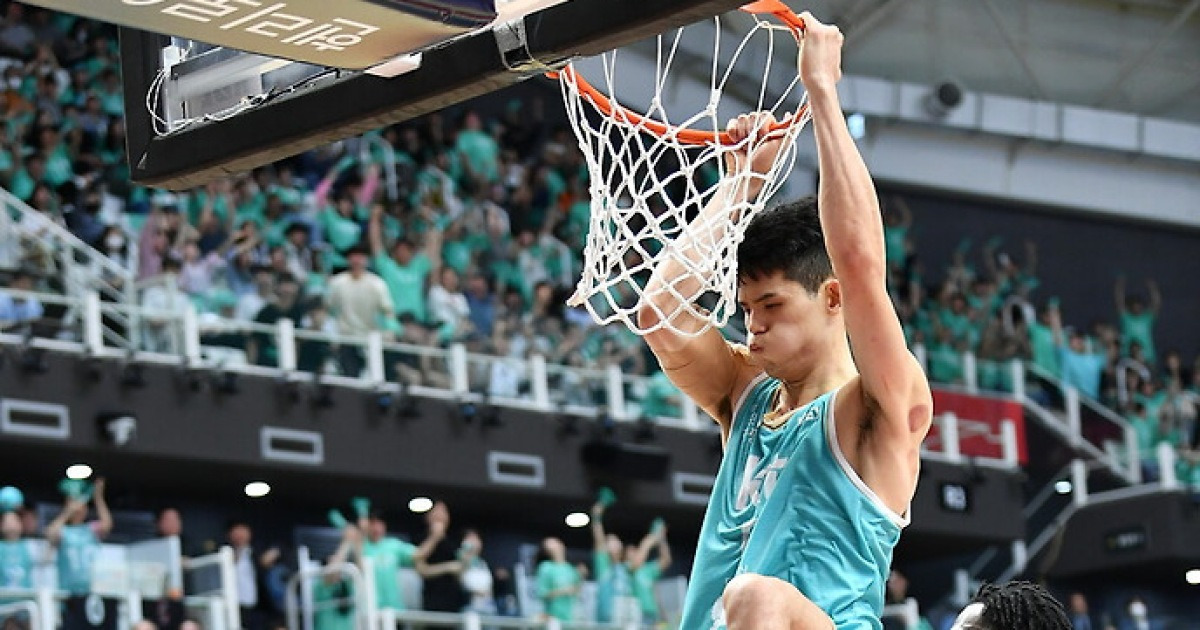 [KBL FINAL] ‘2차전 쐐기 덩크’ KT 하윤기, “부산 팬들의 기세에 눌리지 않겠다”