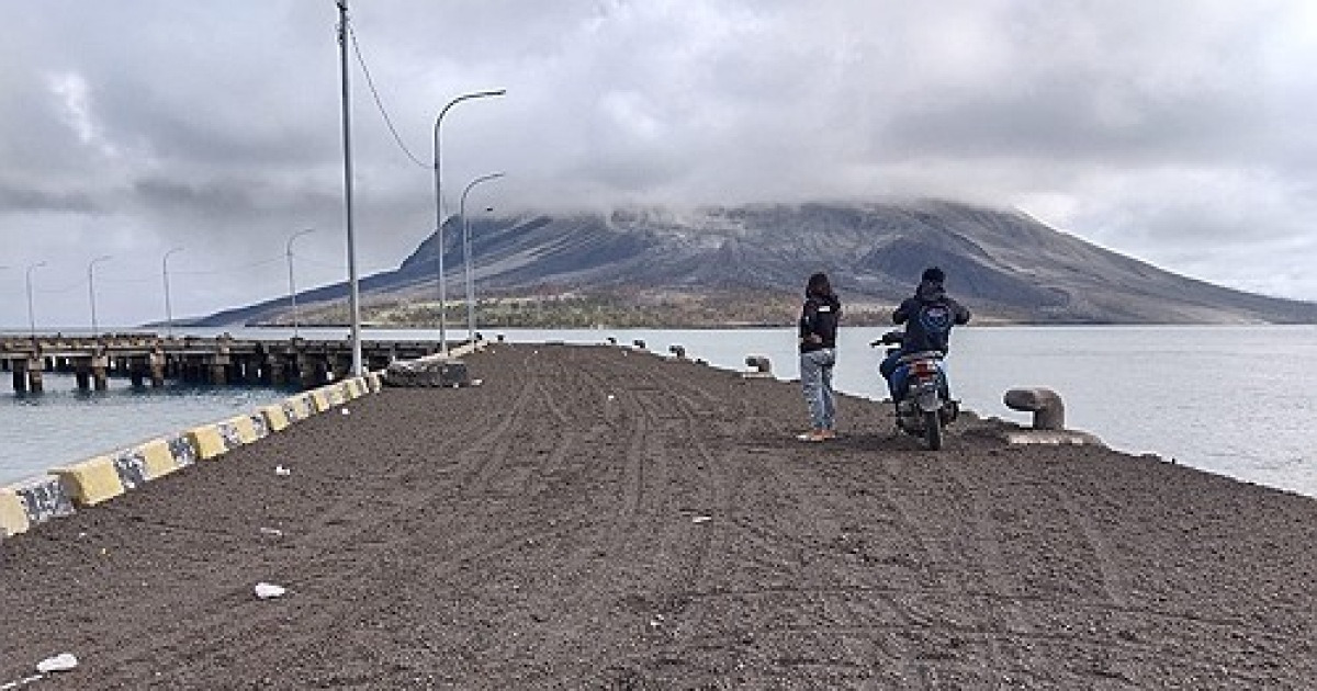 INDONESIA MOUNT RUANG ERUPTION