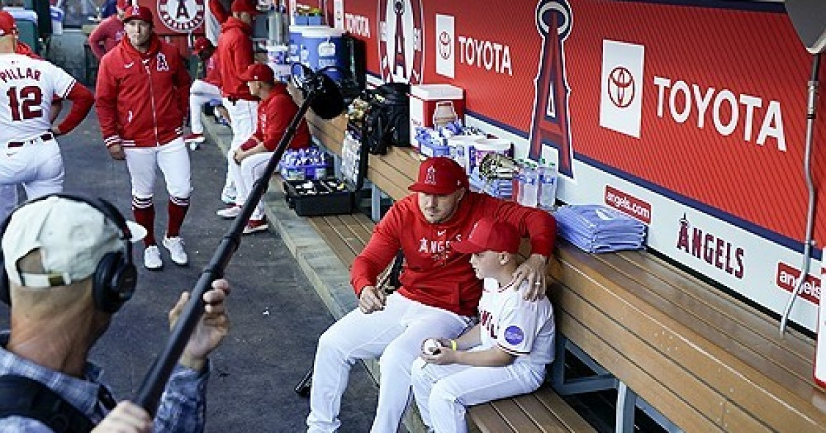 Phillies Angels Baseball