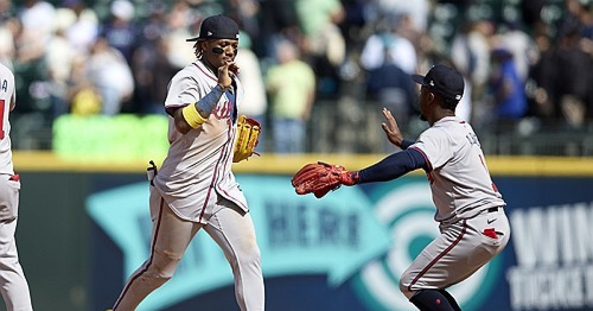 Braves Mariners Baseball