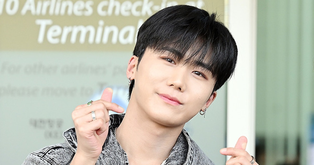 DKZ 종형 ‘팬들에게 보내는 손하트’[포토엔HD]