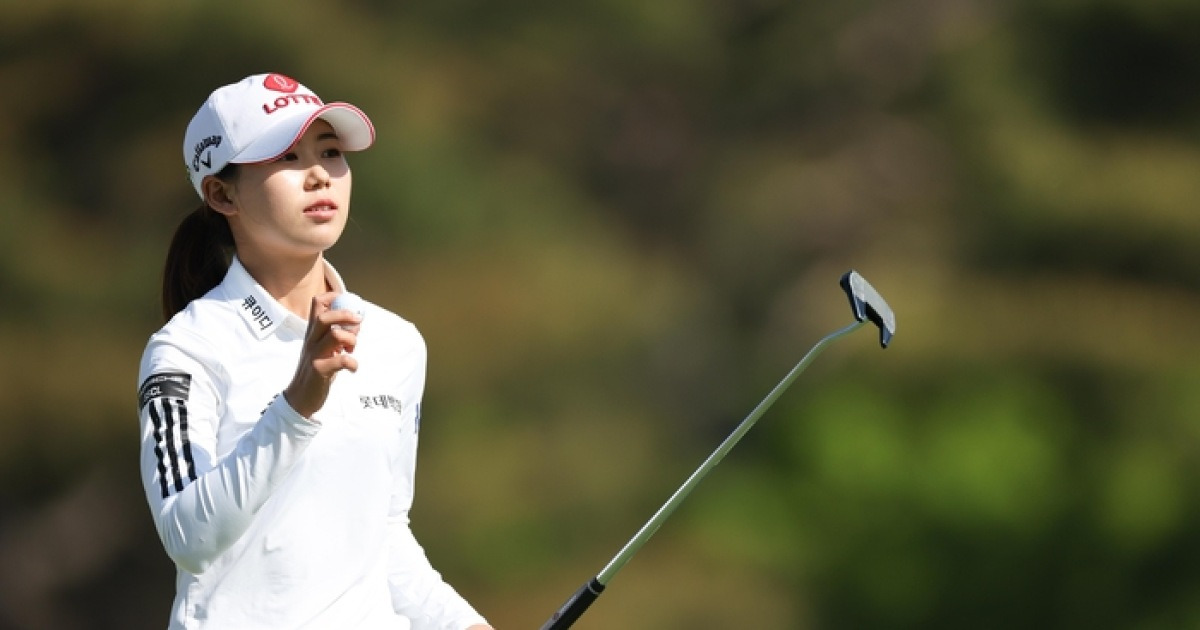 황유민·김재희, 교촌 1991 레이디스 오픈서 시즌 두 번째 우승 조준···KLPGA 통산 상금 1위 도약 노리는 박민지는 1언더파 스타트