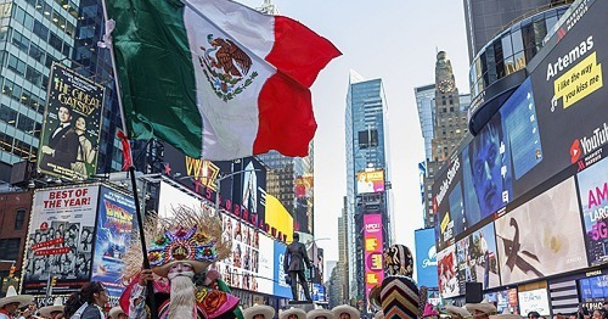 USA CONCERT TIMES SQUARE