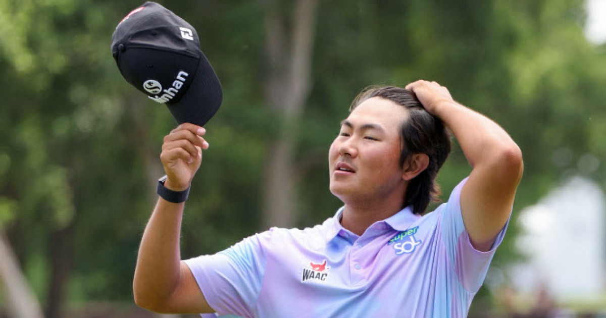 7언더파 몰아친 김성현, 더 CJ컵 2R 공동 9위…선두권 경쟁 돌입